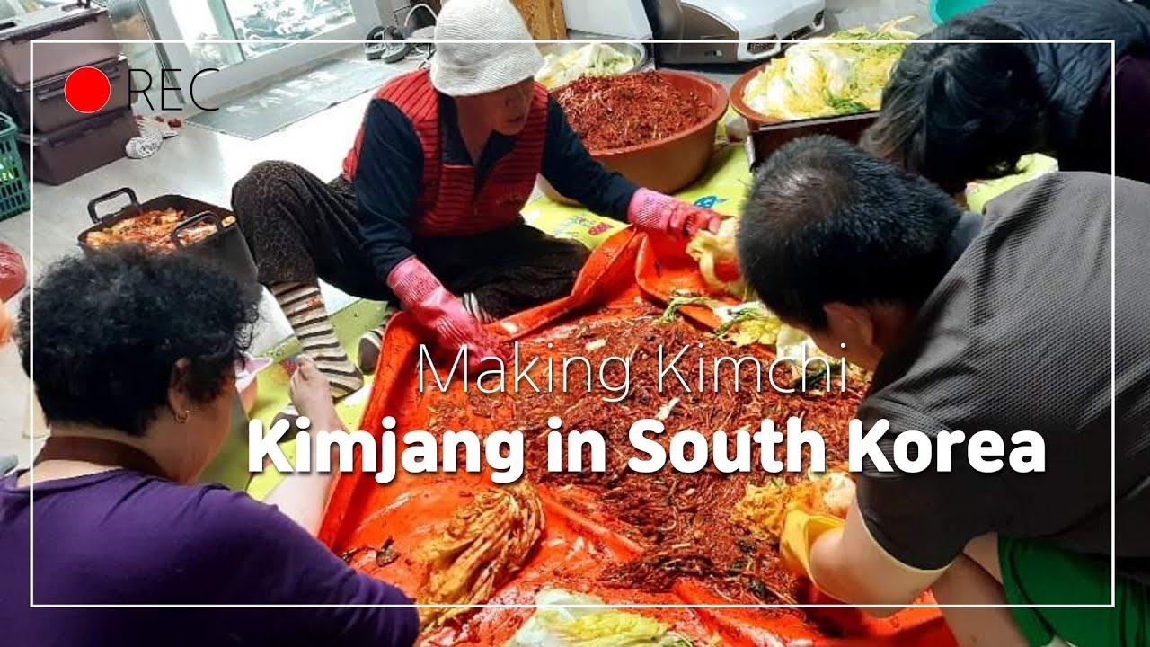Kimjang in South Korea (Making Kimchi) - YouTube
