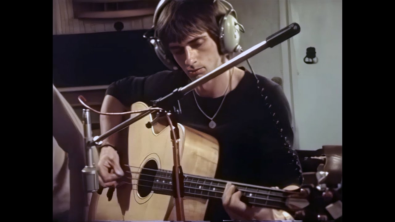 Mike Oldfield Blue Peter making of - BBC1 January 1979 HQ - YouTube