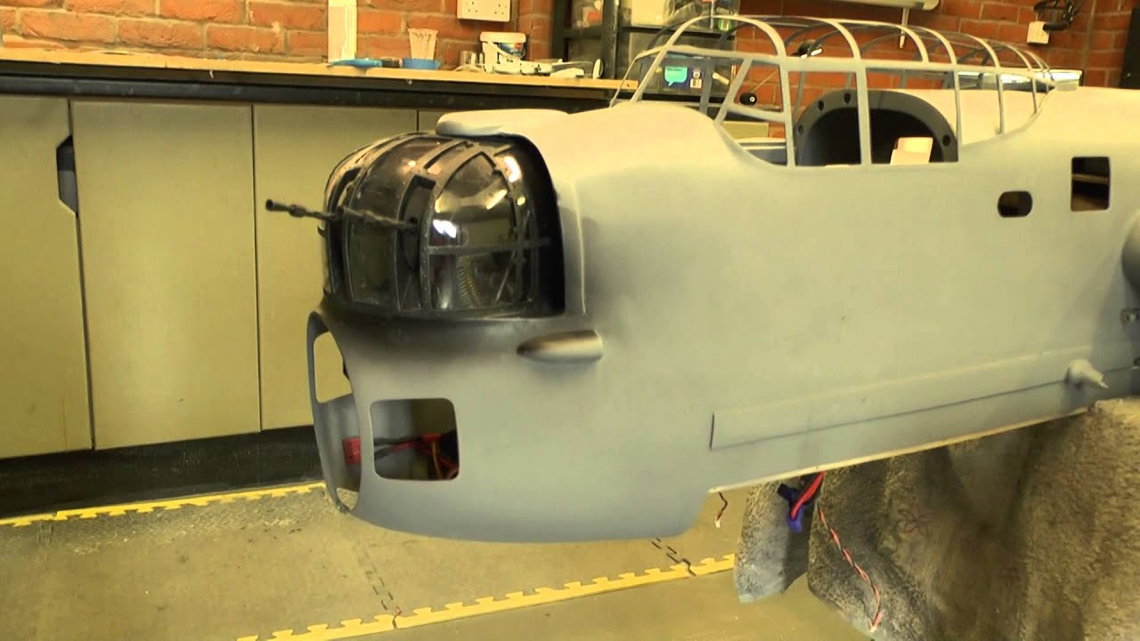 RC Avro Lancaster 1/10 Scale - Front Turret Test 2 - YouTube