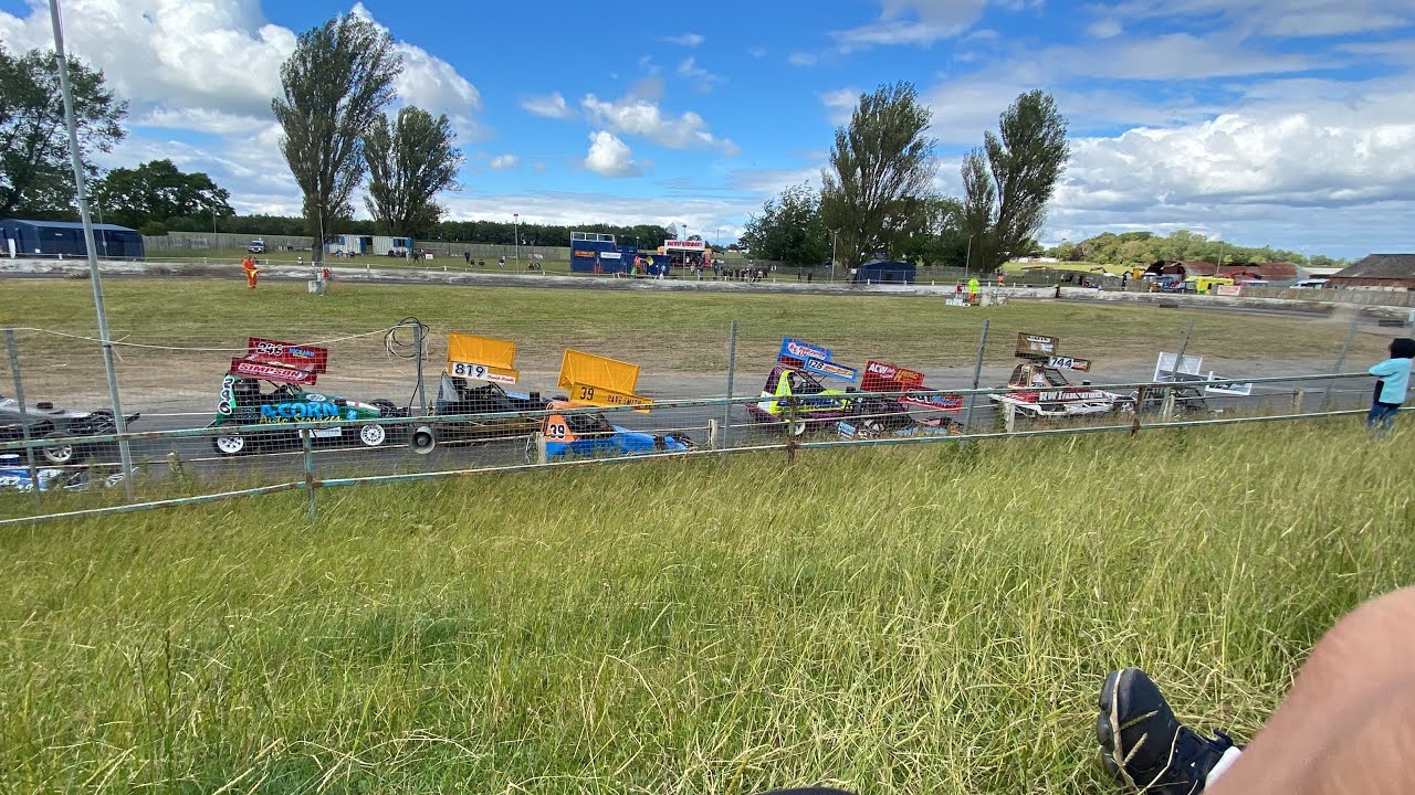 3rd July 2022 Barford race way f2 stock cars - YouTube