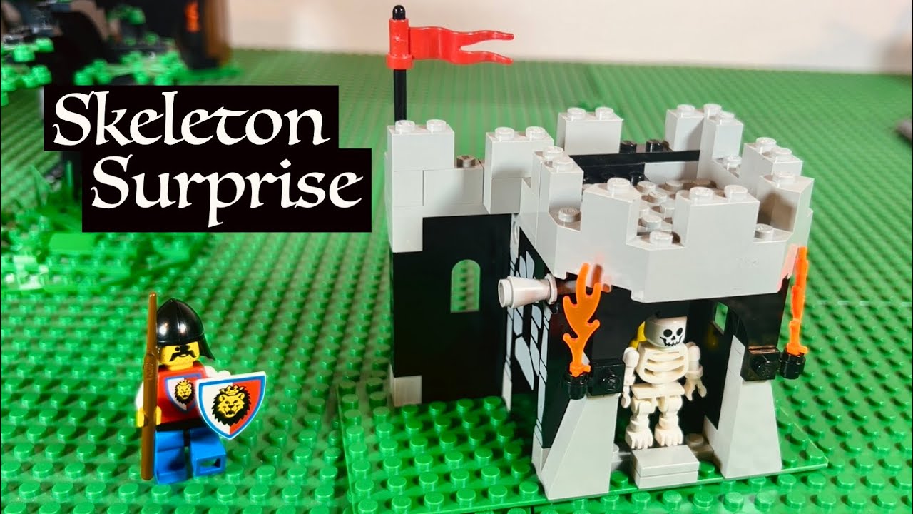 Royal Knights 'Skeleton Surprise' / LEGO Set 6036 - YouTube