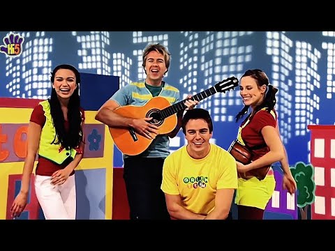 Hi-5: Tim Makes up a Busking Band in the City - YouTube