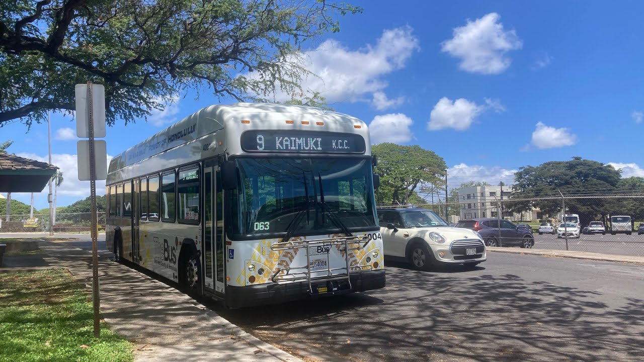 Honolulu TheBus Route 9 Kaimuki-K.C.C, Bus 4004 (Part 1) - YouTube