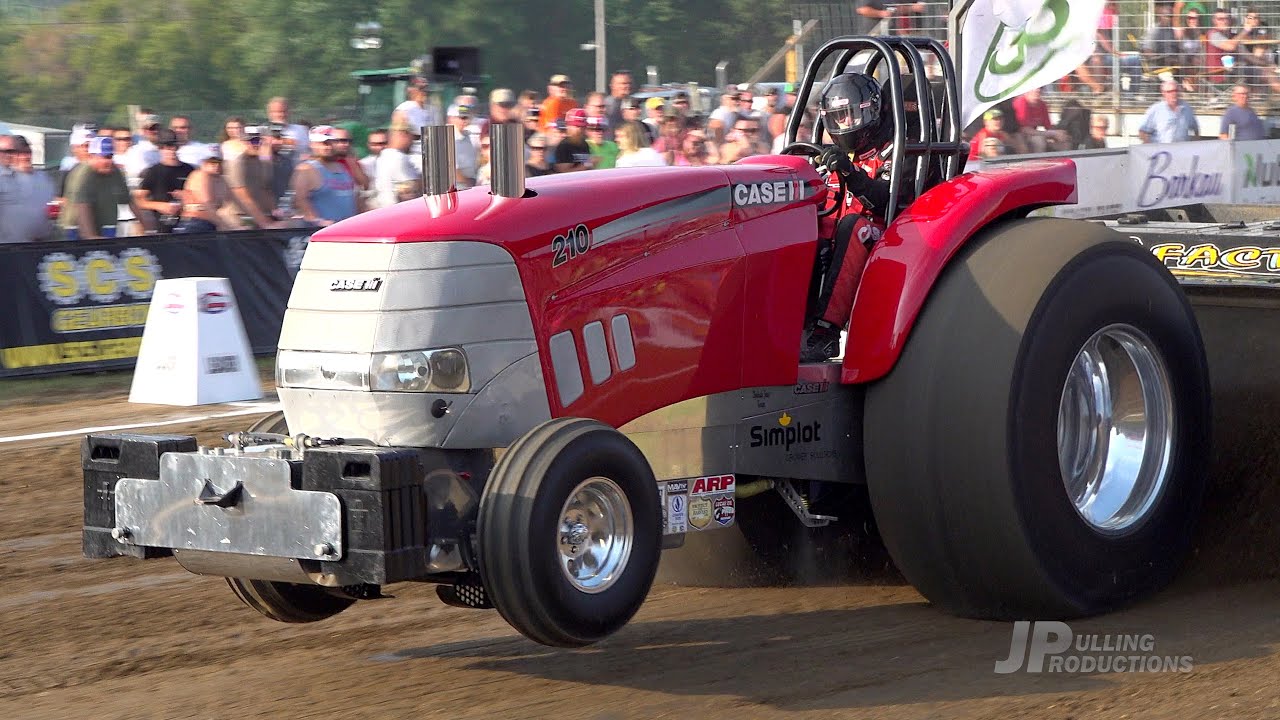 Tractor Pulling 2023: Light Super Stock Tractors pulling in Freeport ...
