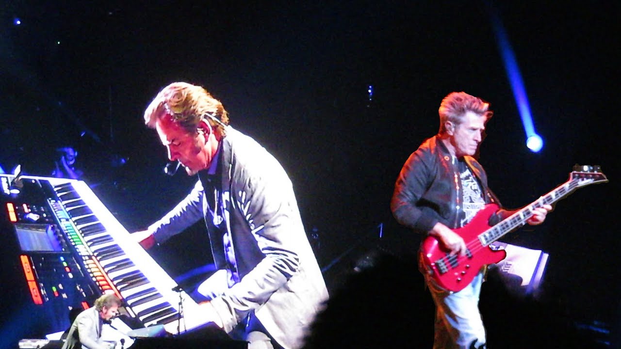 Jonathan Cain (Beautiful Piano Medley) & "Open Arms" JOURNEY Live ...