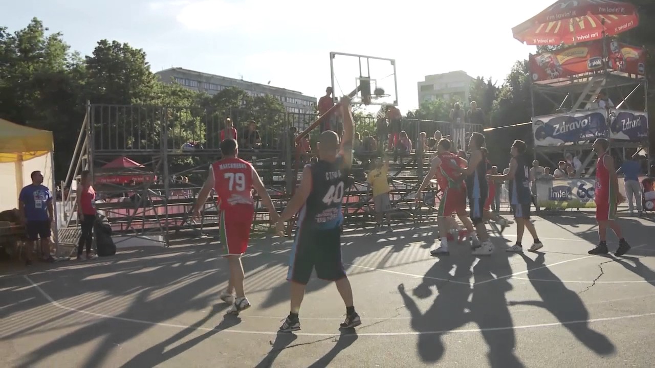 Stefan Gligorijević (rep grupa THCF) - pogodak za tri poena na Košu za ...