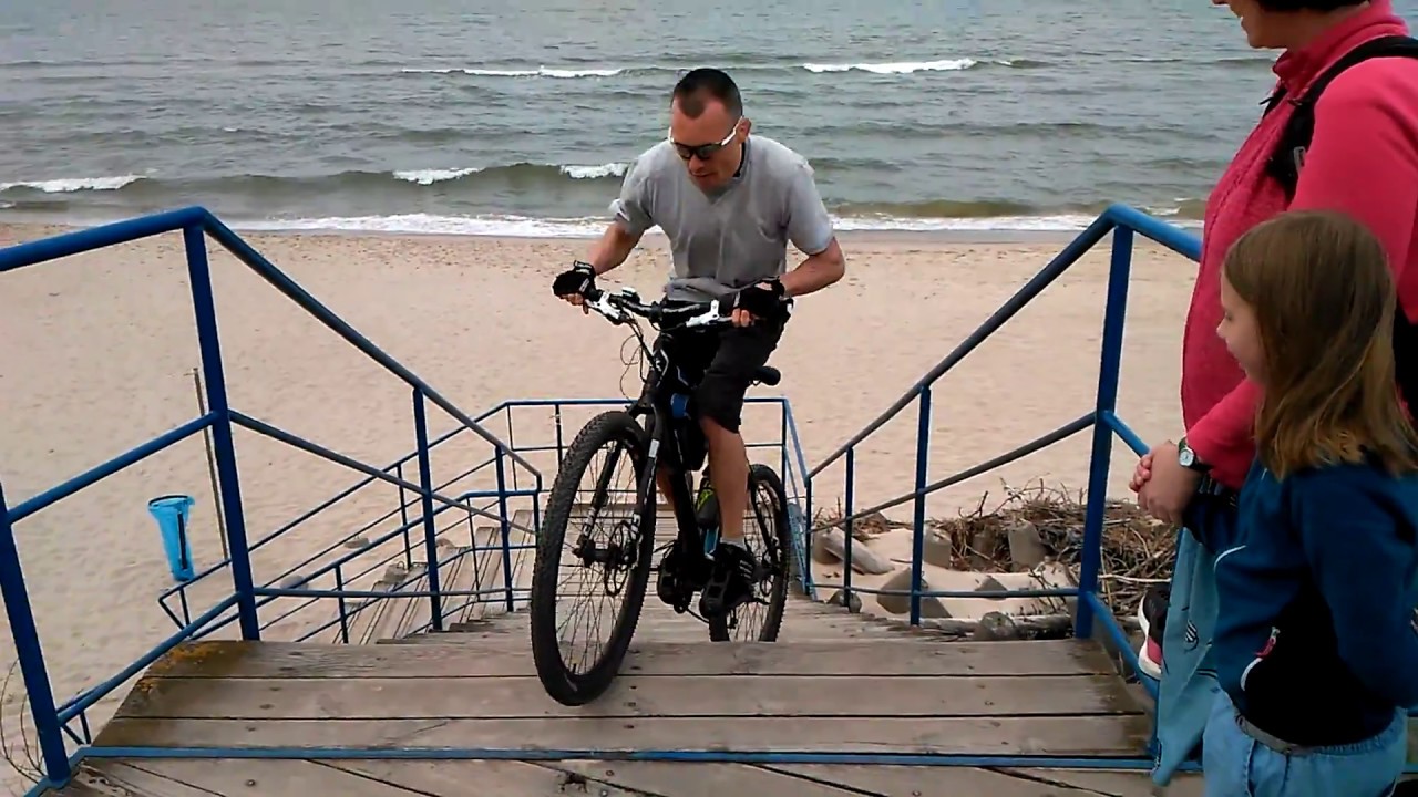 MTB: How to score stairs with a mountain bike - YouTube