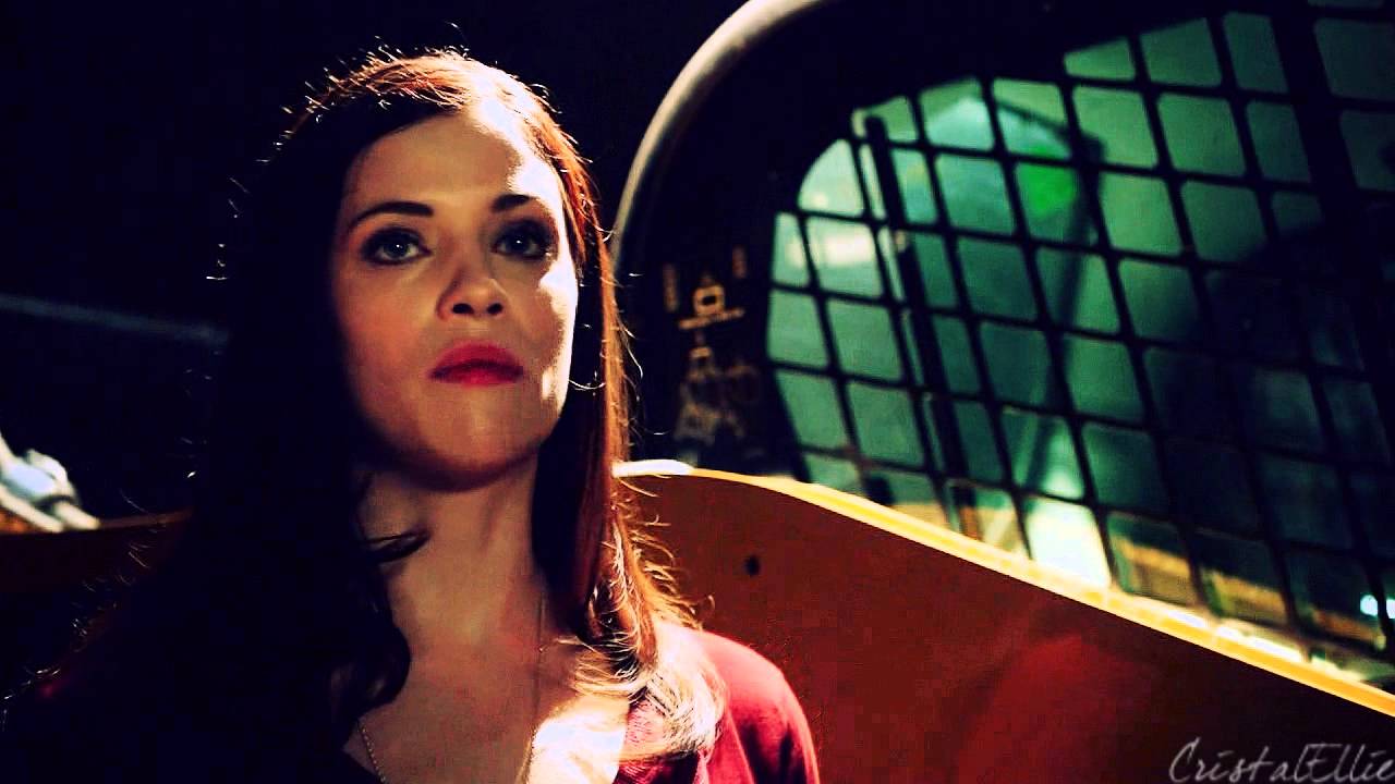 Arrow || Helena & Oliver - La Mia Citta - YouTube