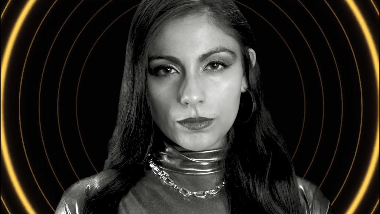 FERNANDA LEIVA - SAGRADA (VIDEO OFICIAL) - YouTube