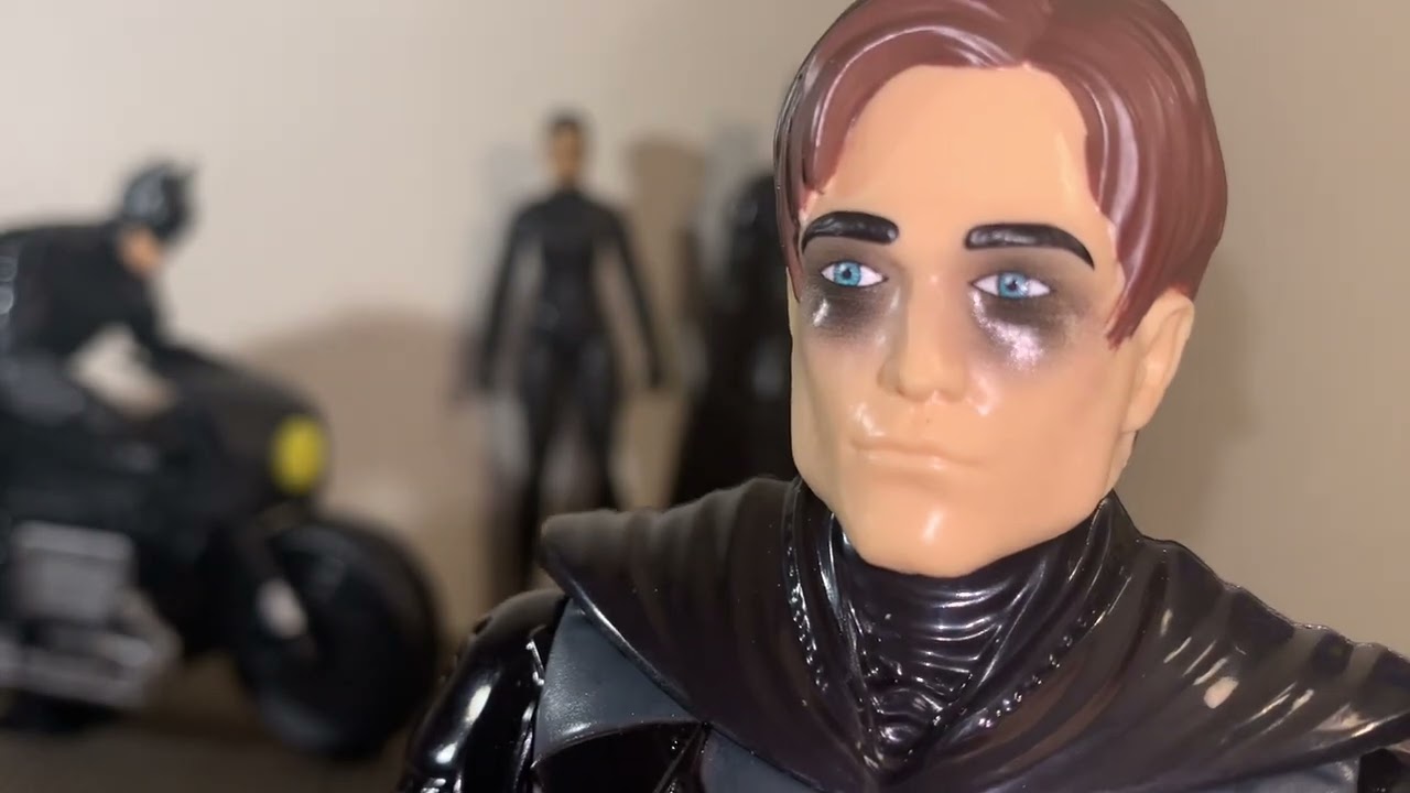 The Batman Batcycle 5 Pack 12” 2022 Spin Master Movie Collection Review ...