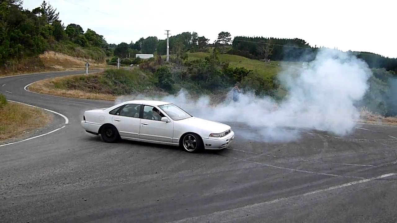 20det cefiro skid - YouTube