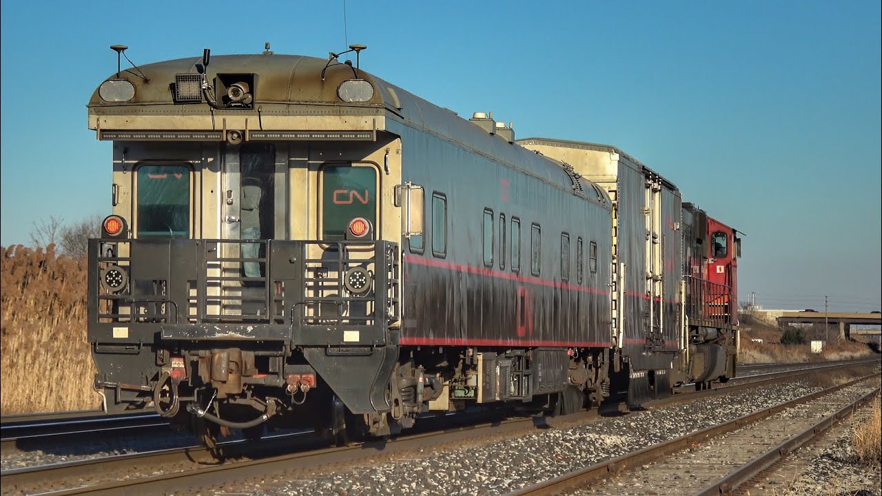 (4K!) The CN Technology Inspection Train: CN O998 at Brampton! - YouTube