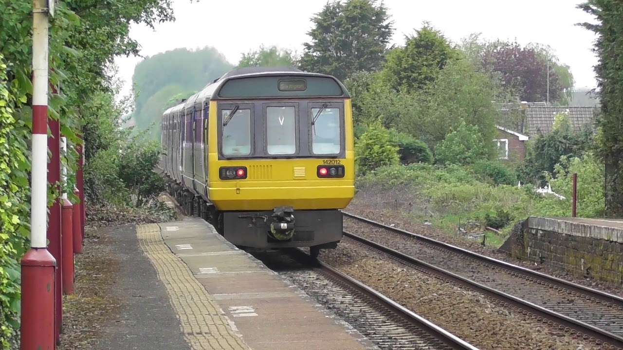 Parbold Station 2/4/19 - YouTube