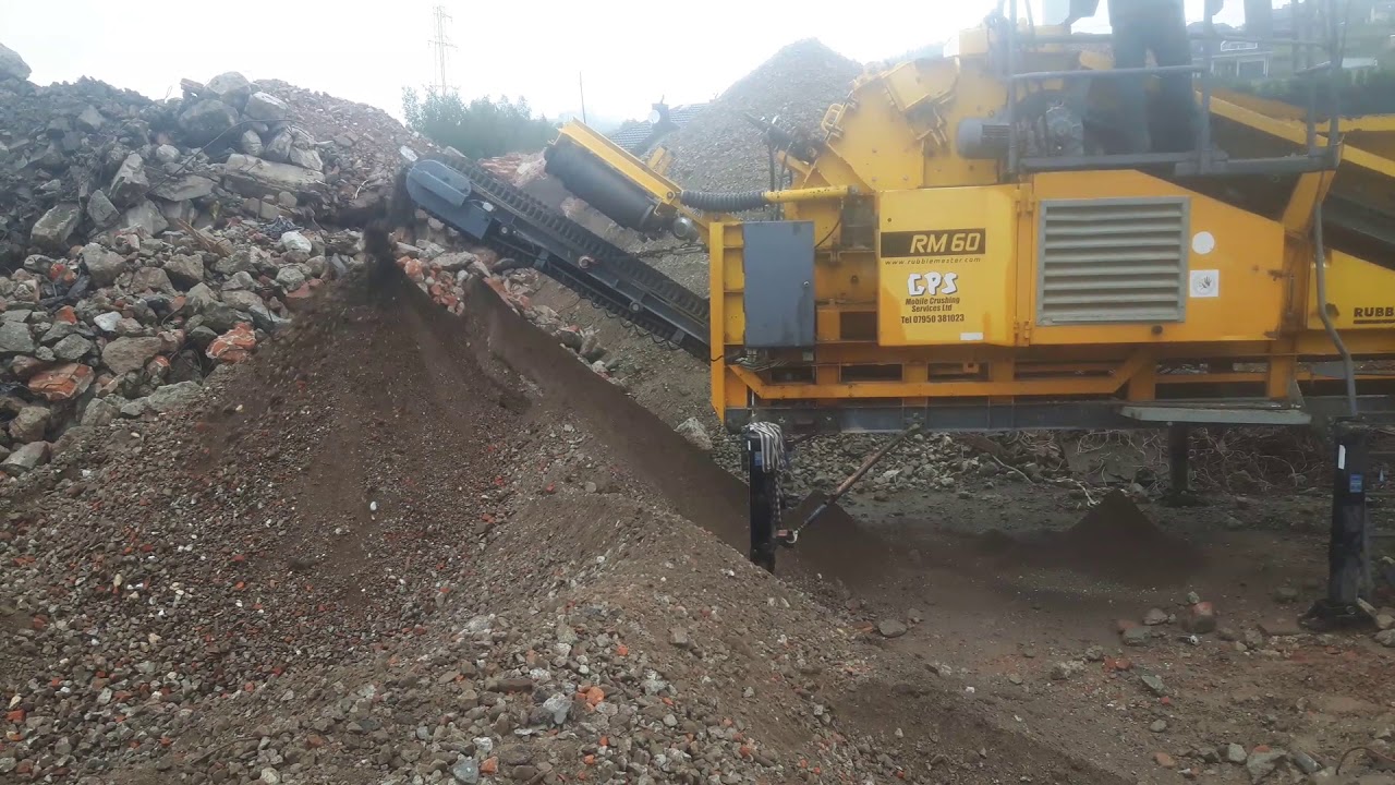 Rubble Master RM 60 - YouTube