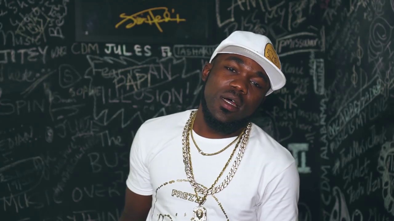 Chop knuckle by Freezy Live at @spinletmusic - YouTube