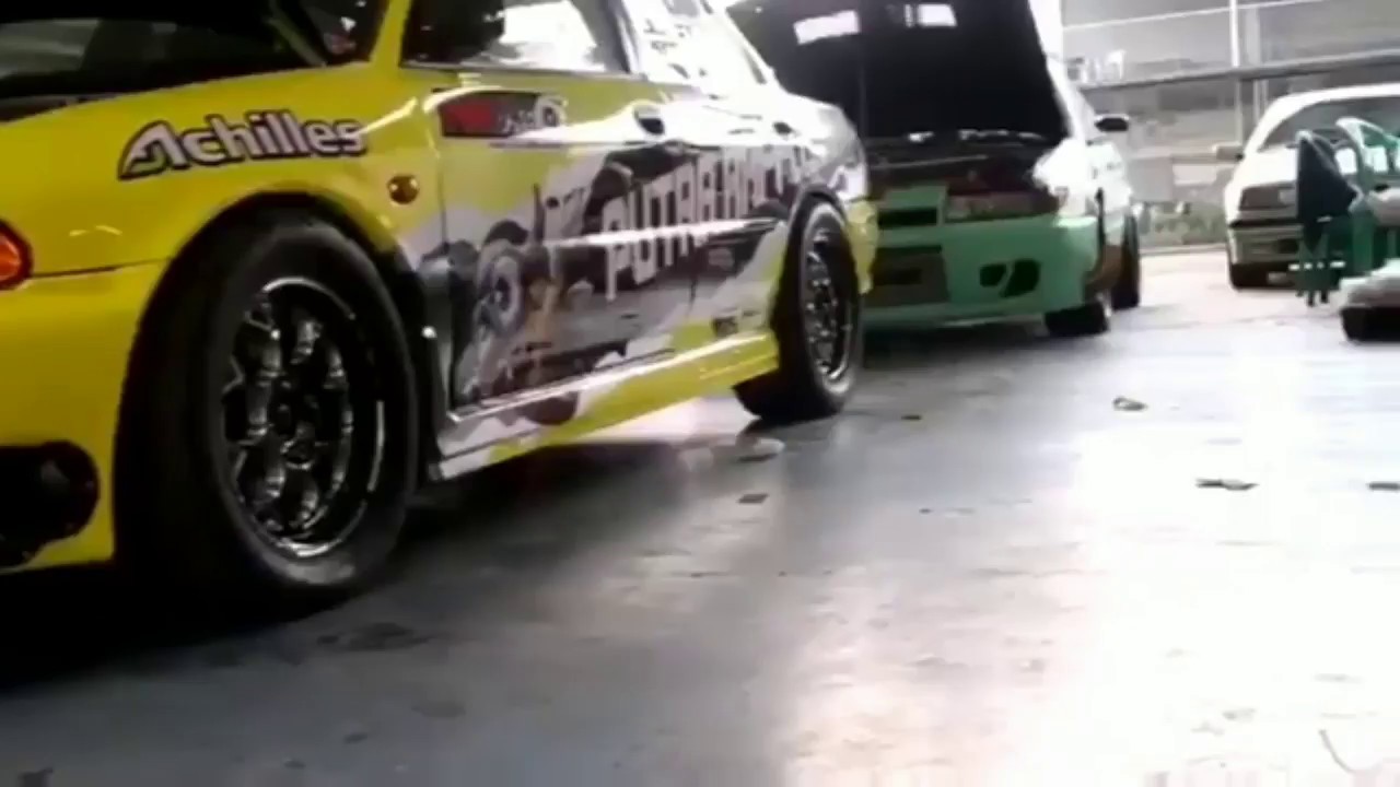 "JUARA" Mitsubishi Lancer [TURBO] Putra Rafflesia by btx concept - YouTube