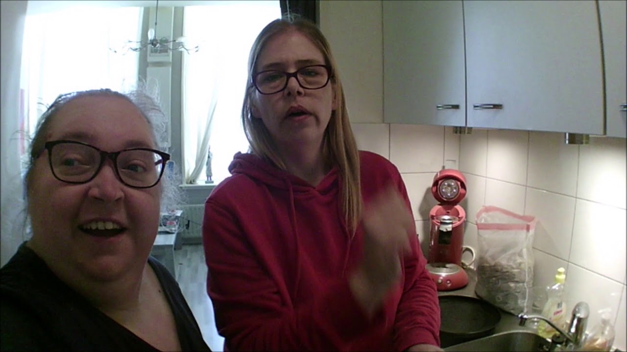 De Kattenbende welkom in de catskitchen koken met de kattenbende - YouTube