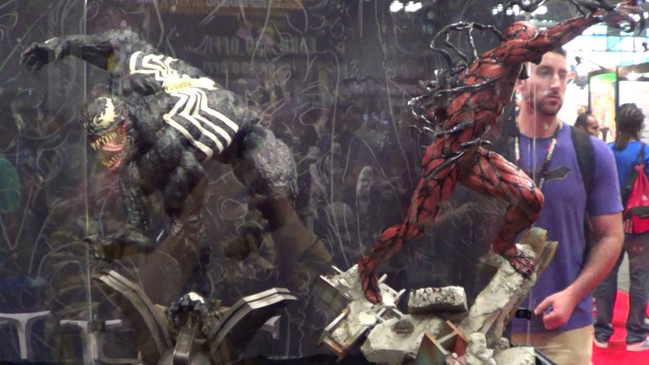 Sideshow Venom & Carnage PF, Size Comparison..V=24 inch C=25-26 inch ...