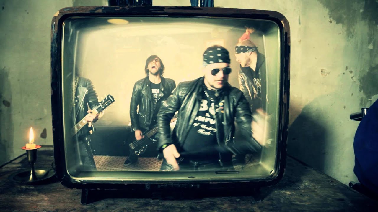 THE EARWIX - Dr. Avalanche (official) - YouTube