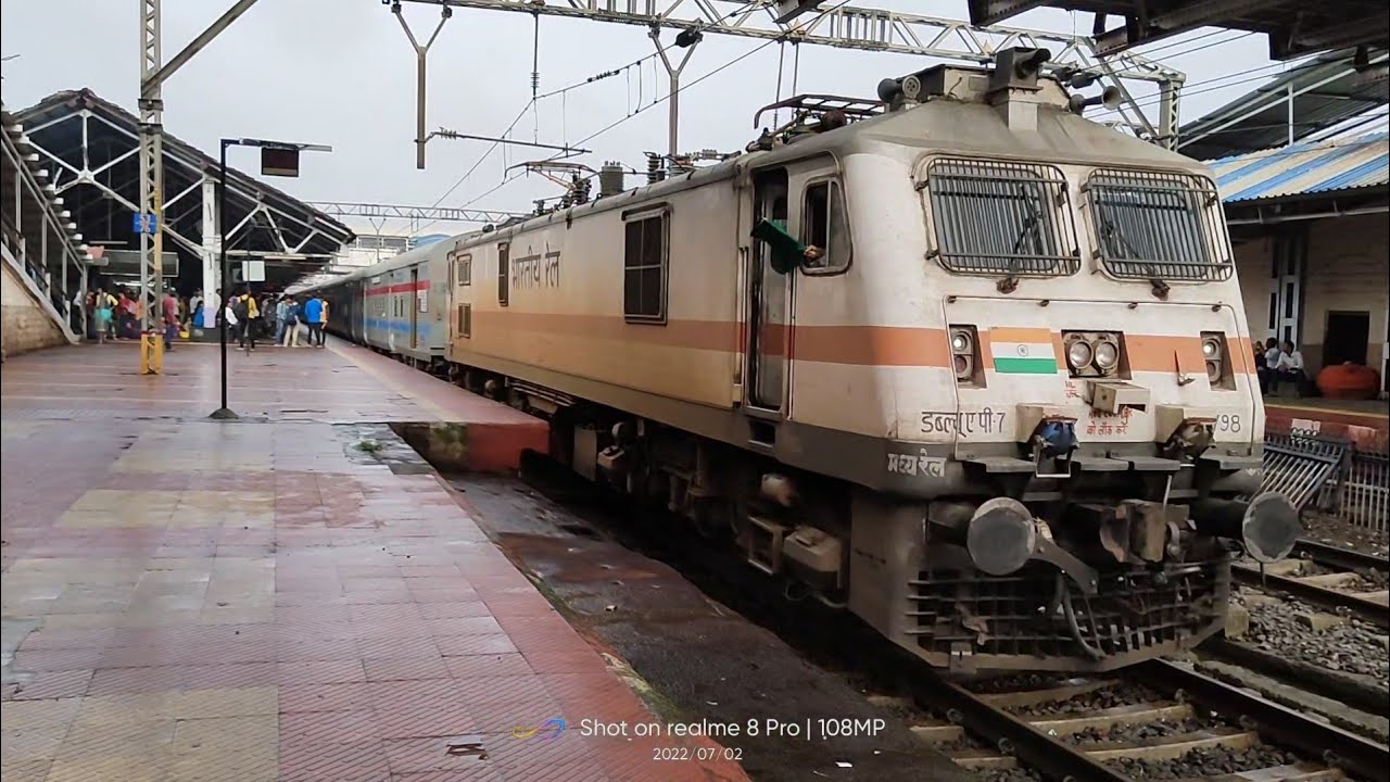 12127/Mumbai CSMT - Pune Intercity SF Express skips Kalyan Junction ...