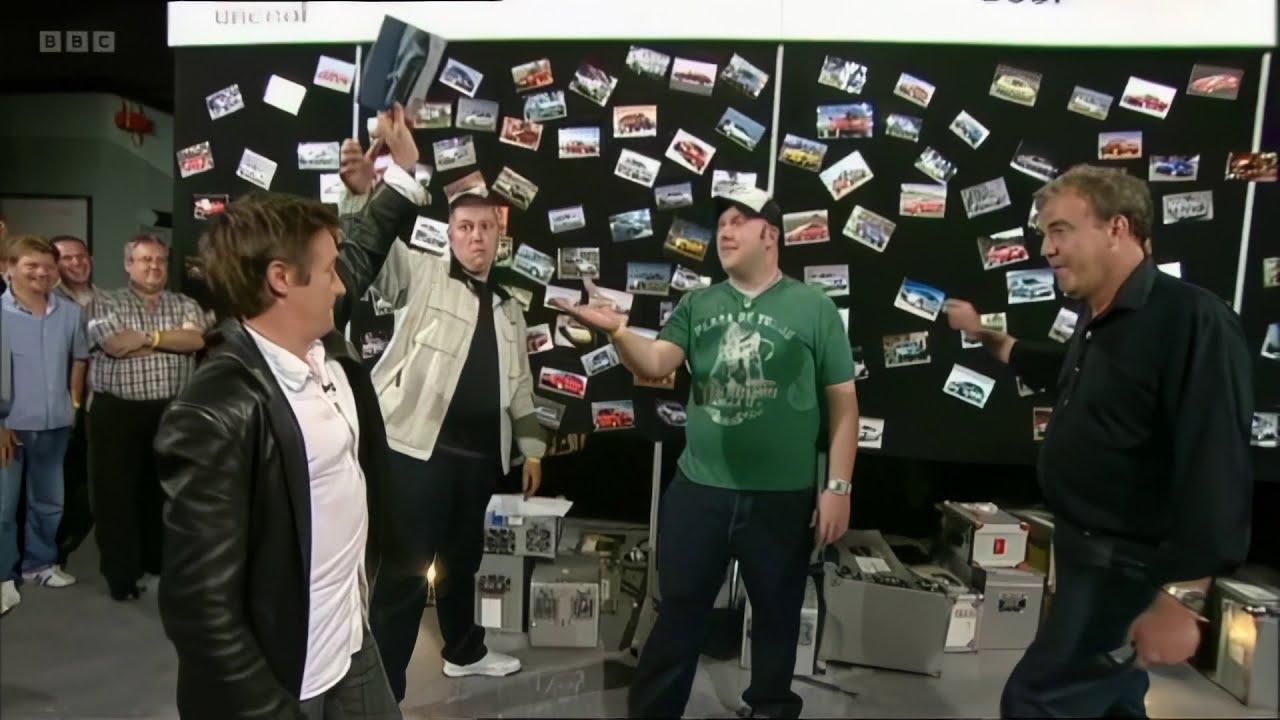 Cool Wall Fight - Top Gear Series 6 Episode 7 (2005) - YouTube
