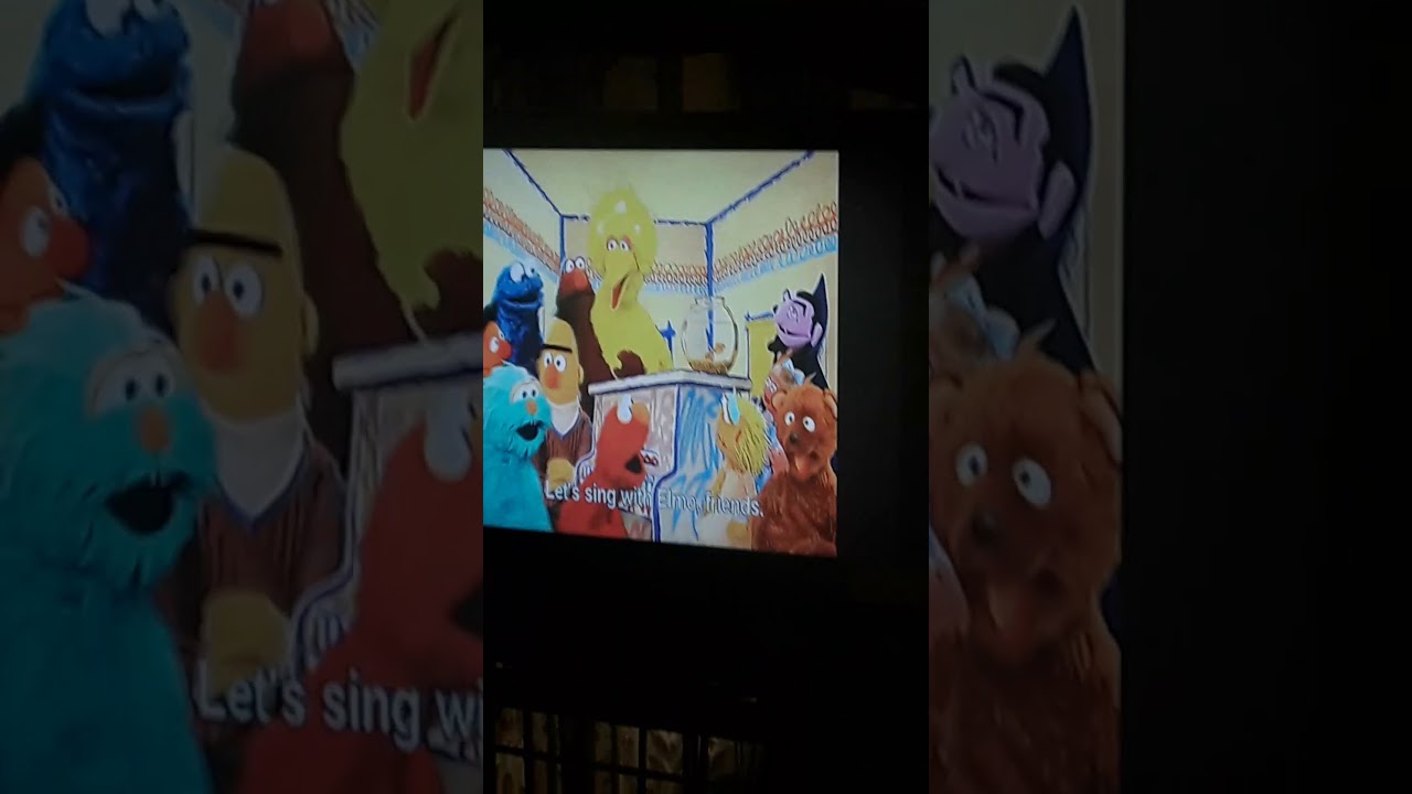 Elmo's World the Friends Song Part 6 - YouTube