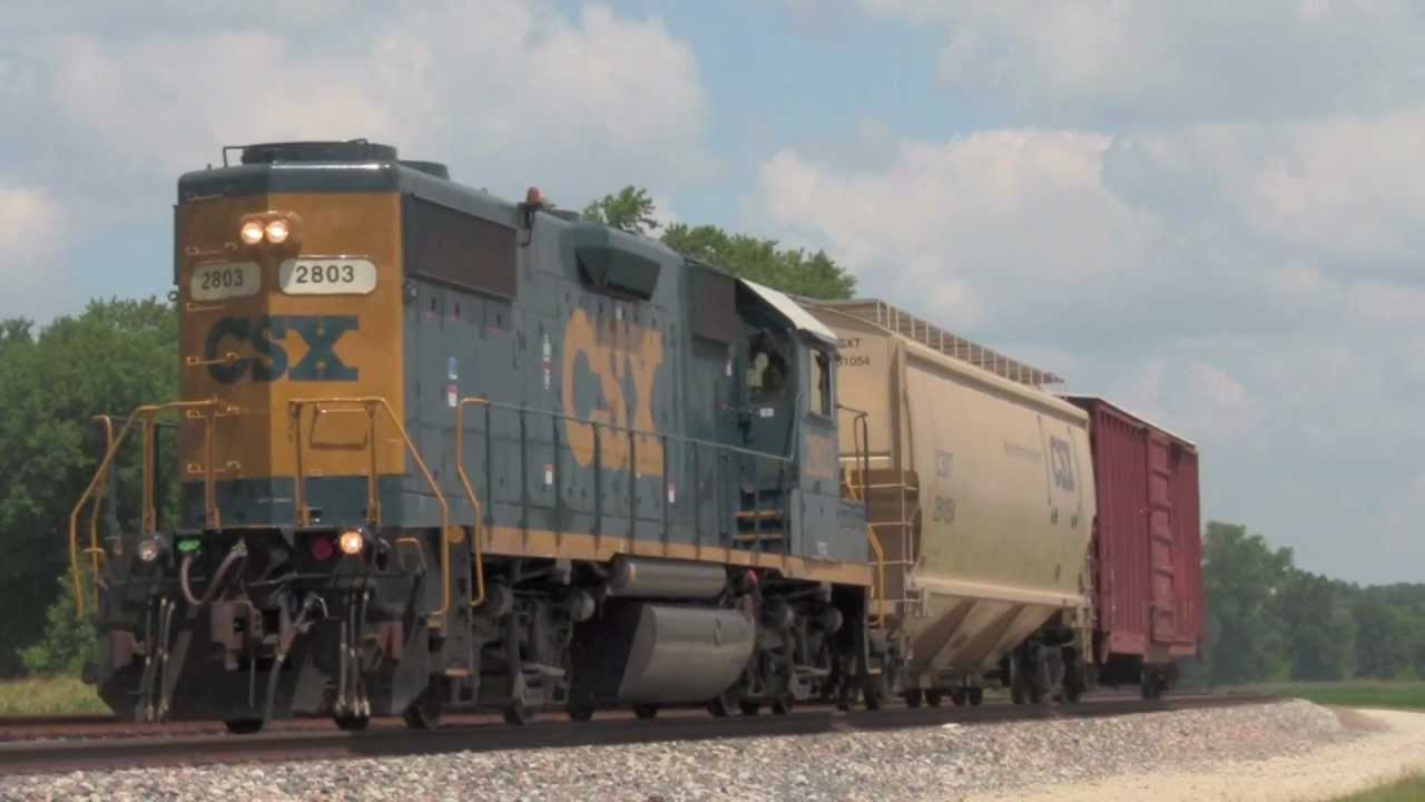 Two CSX trains in eight hours around Vincennes, IN - YouTube