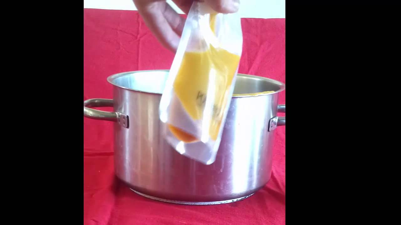 Pouring soup straight into Reusable Pouches - YouTube