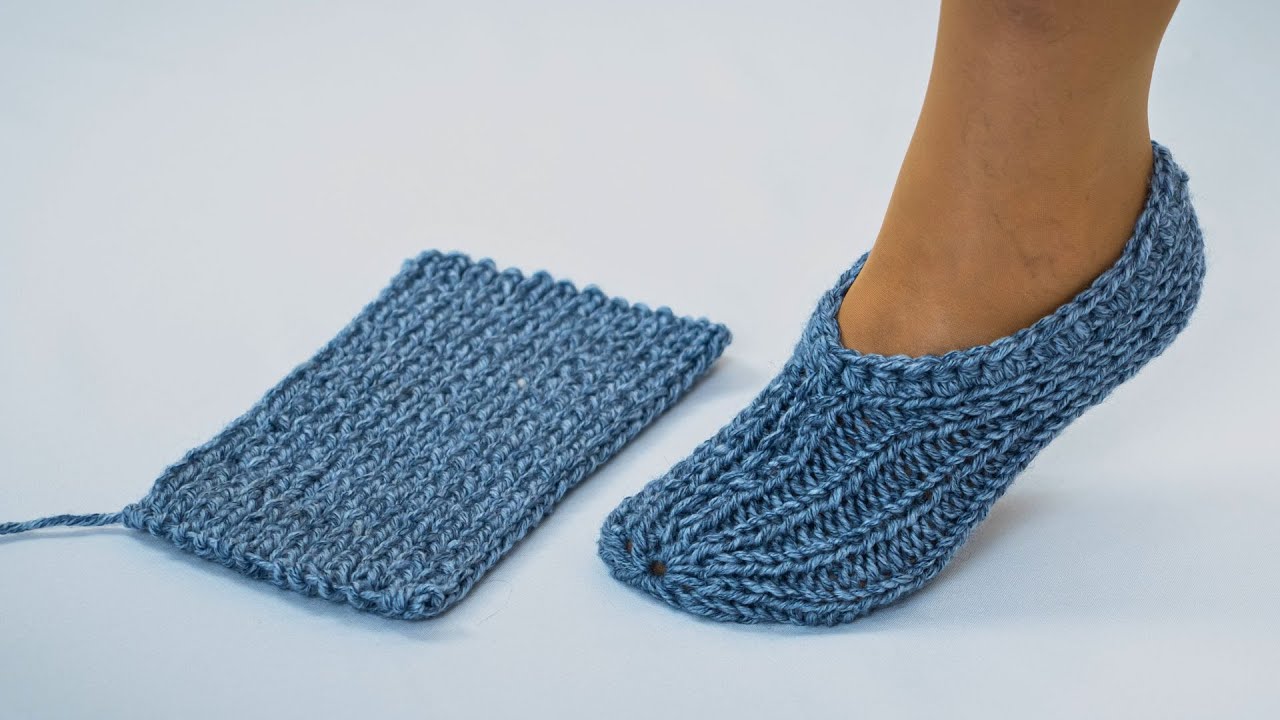 Very easy knitted slippers from a rectangle! - YouTube