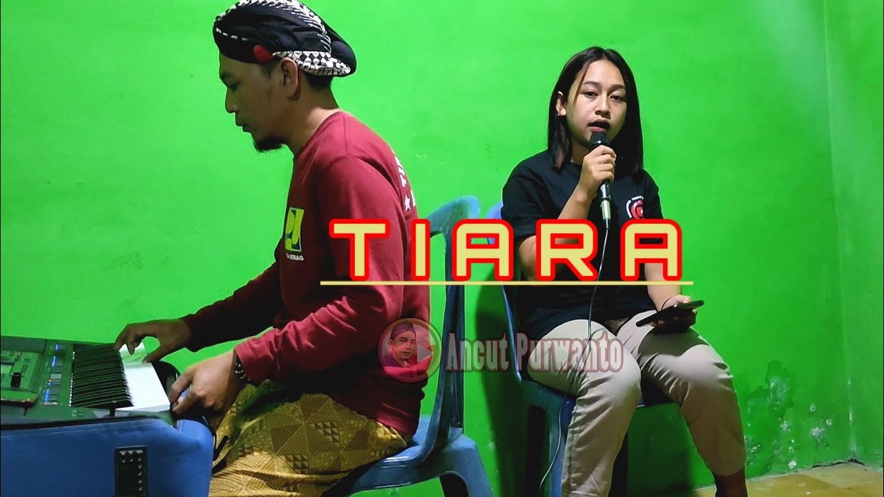 Tiara cover keyboard ft elisia - YouTube