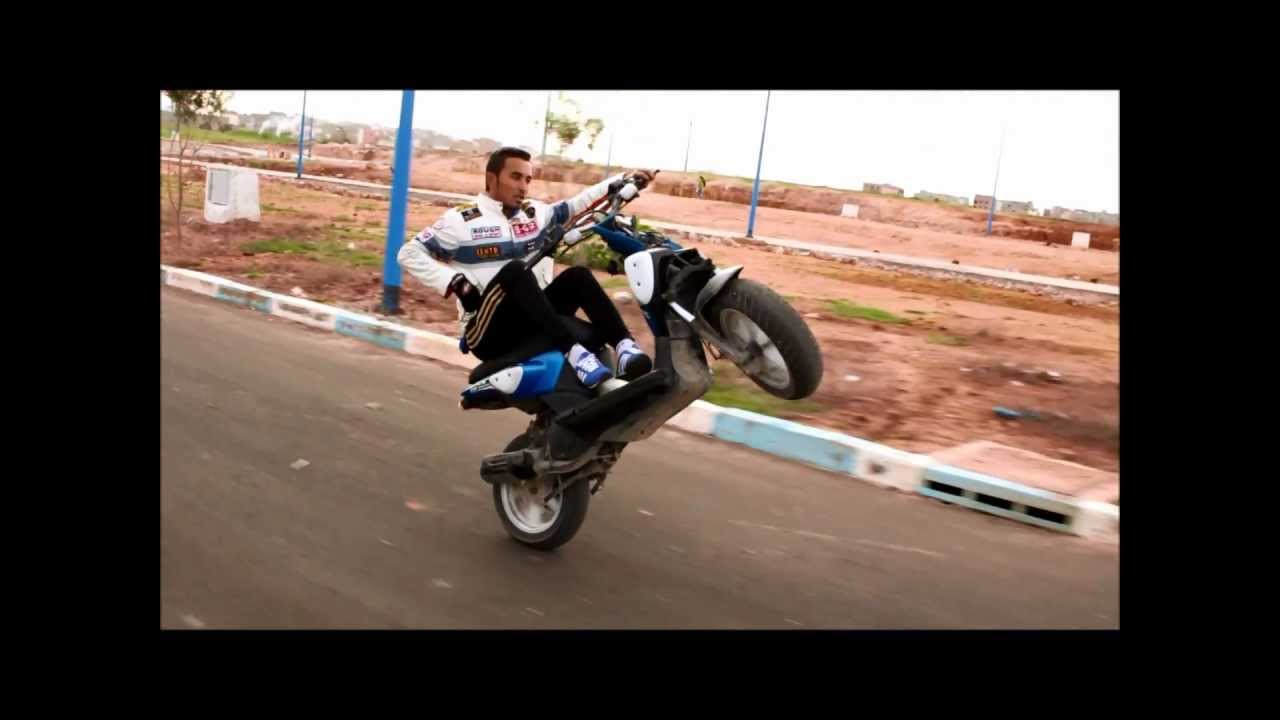 Pro scooter stunt -mbk slider - SAFI STUNT - YouTube