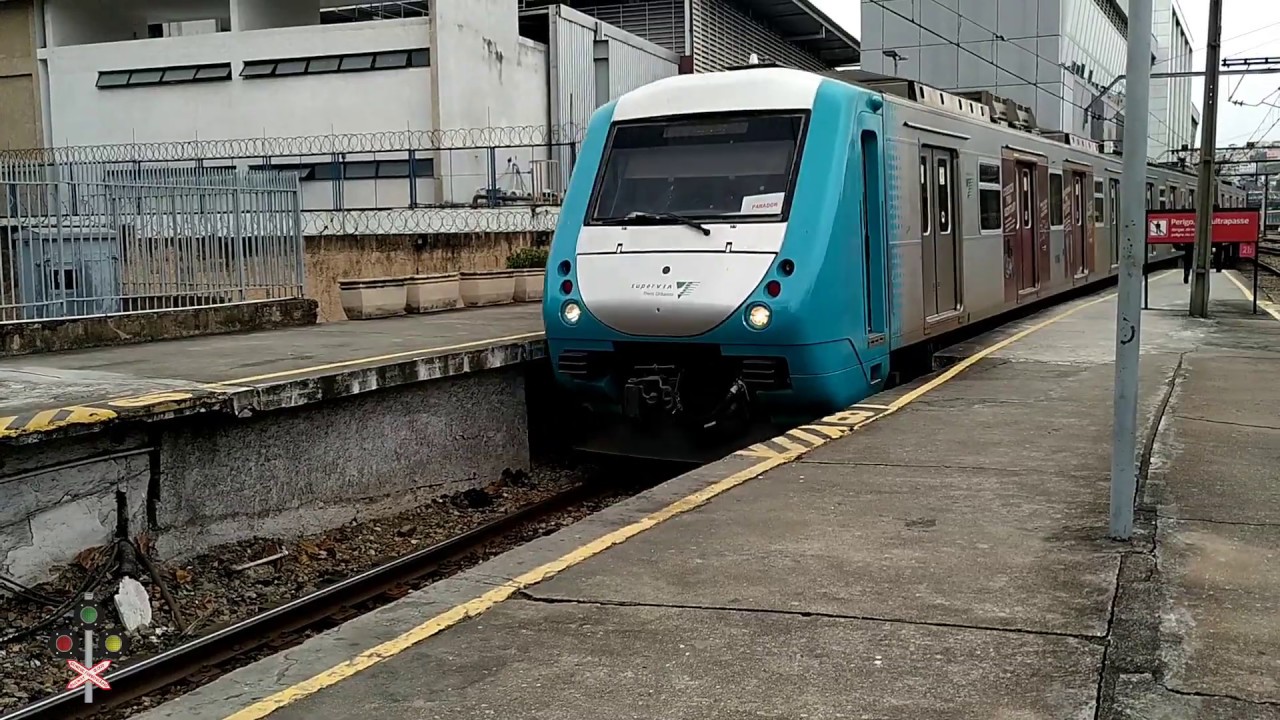 Alstom Série 4000 na Central do Brasil - YouTube