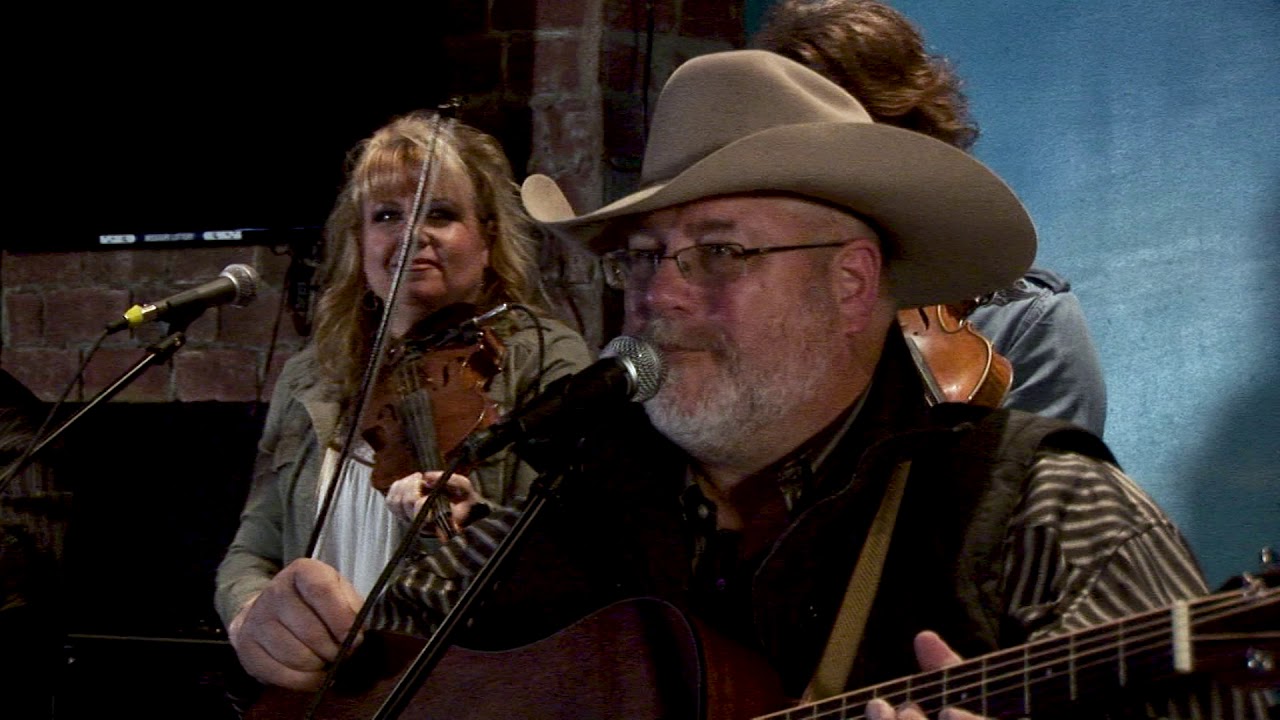 Splinter Middleton and The Missouri Plowboys - Swing A Country Song ...