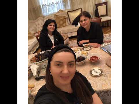 ŞAİRƏ NAZİLƏ SƏFƏRLİ EVİNDƏN FOTO PAYLAŞDI...