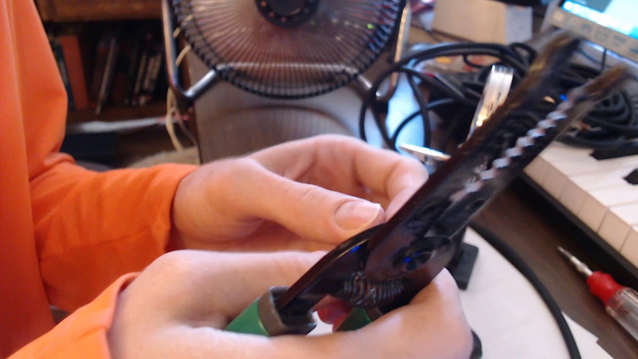 How to Fix a Mic Cable - YouTube