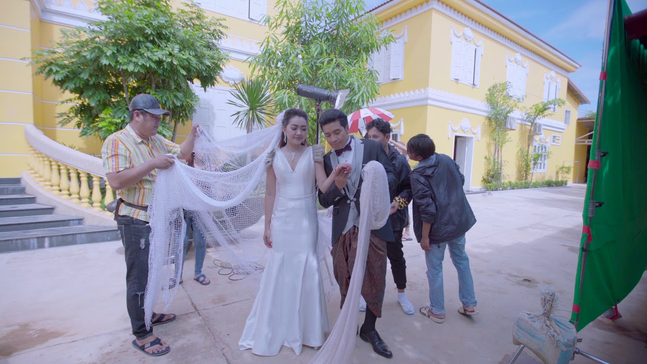 Pen Chamrong & Hun Mane's pre-wedding - YouTube