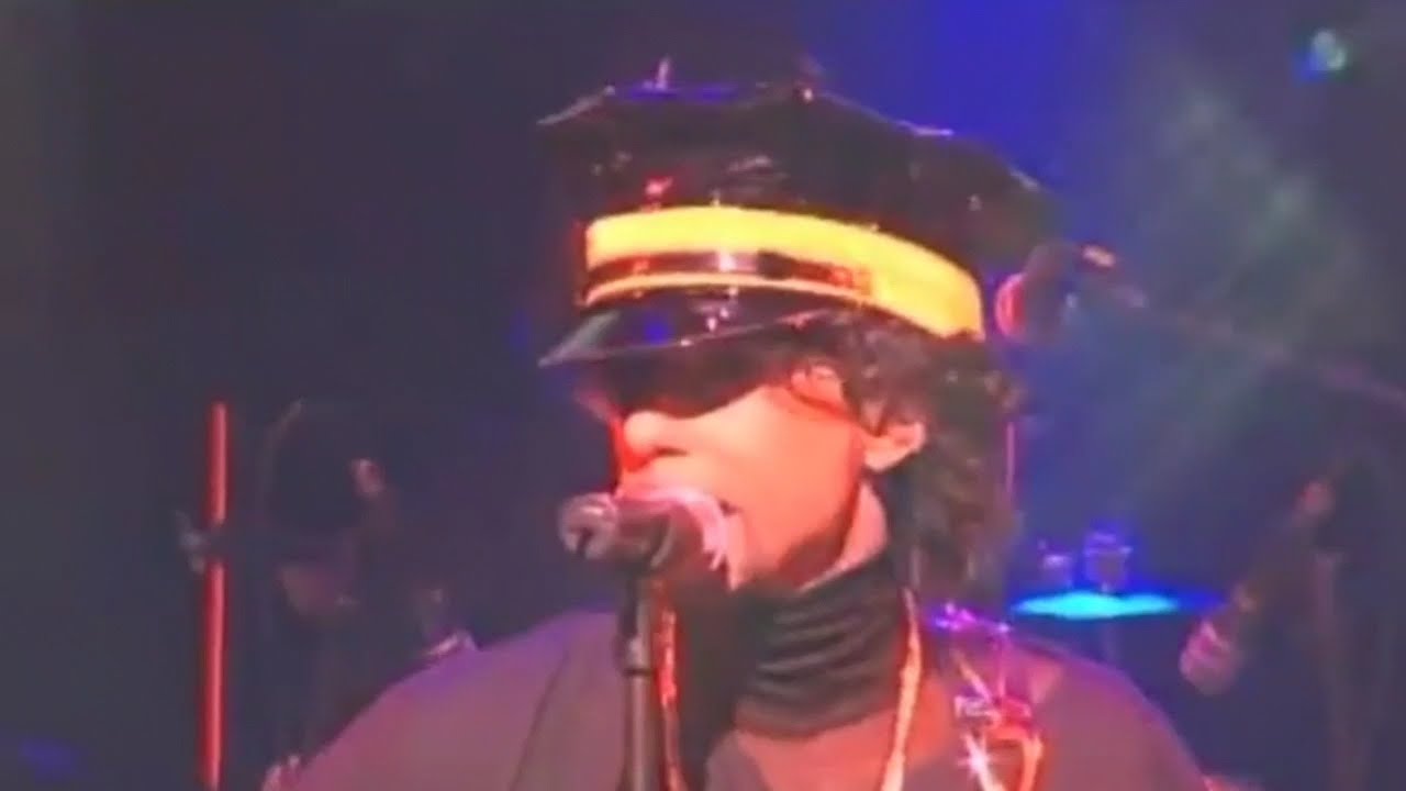 Prince Studio 54 Yahoo online music awards 1999. - YouTube
