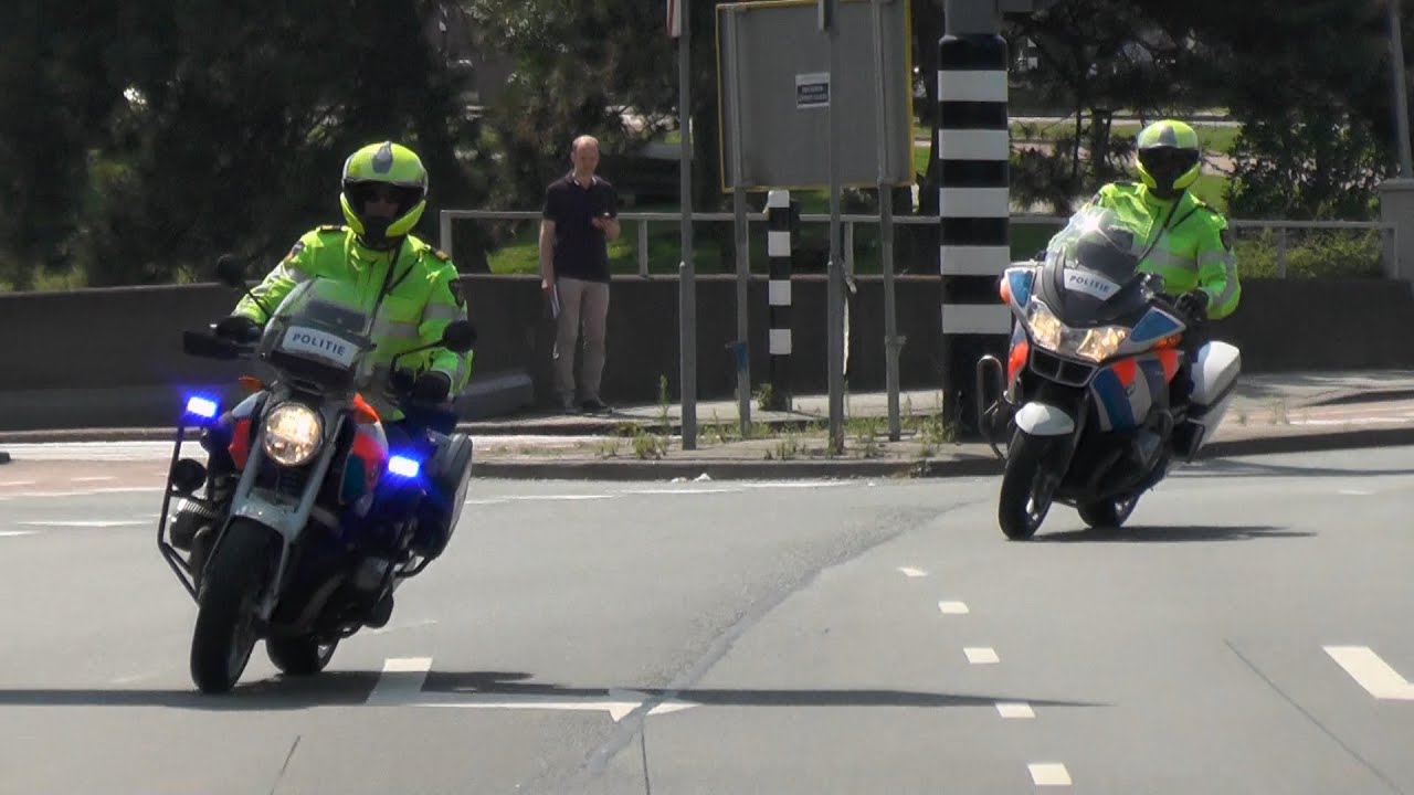 2X politie motoren rijopleiding met spoed door Rotterdam - YouTube