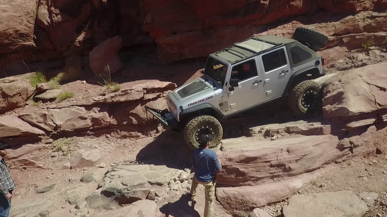Americon Cliff Hanger Drop Moab - YouTube