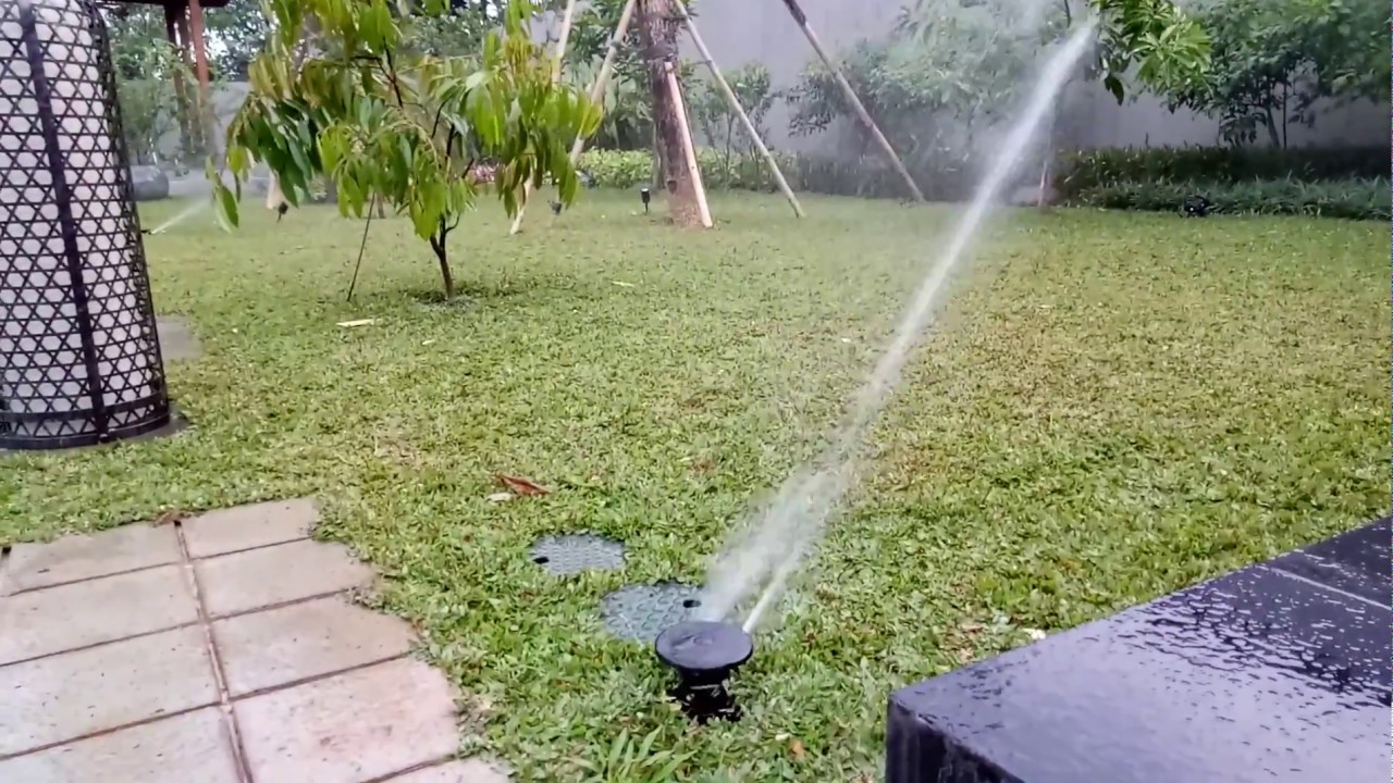SPRINKLER TAMAN - YouTube