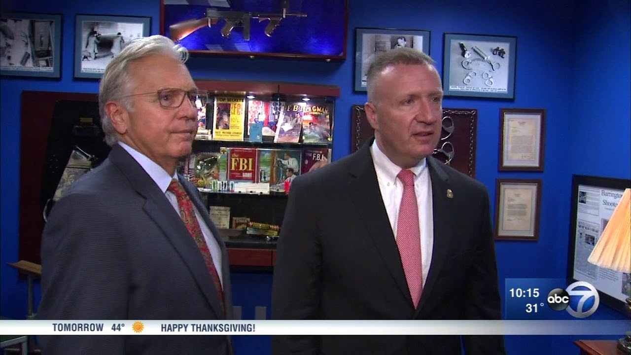 Goudie sits down with new head of FBI in Chicago - YouTube