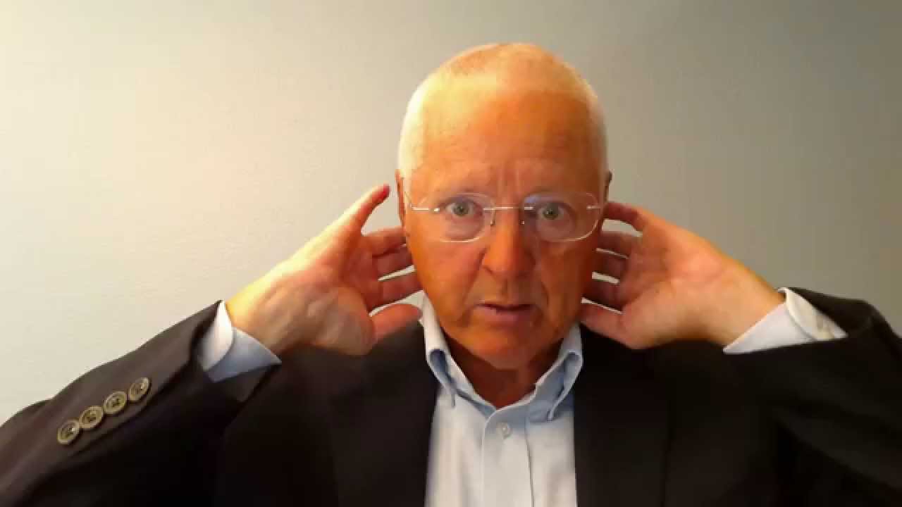 Managing The Police Personality - YouTube