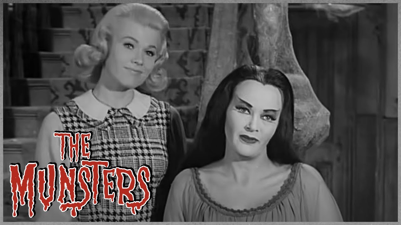 A Teacher Meets The Munsters?! | The Munsters - YouTube