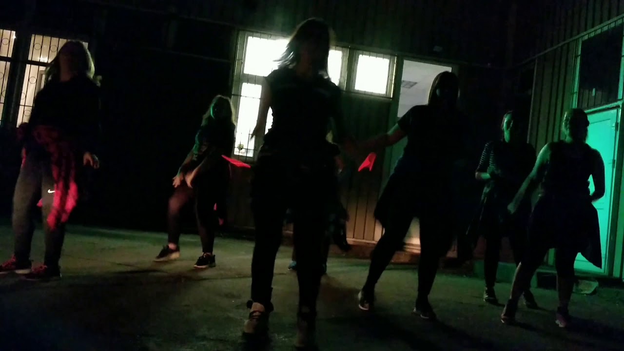 ZUMBA Polombia - Popek feat Chika Toro - YouTube