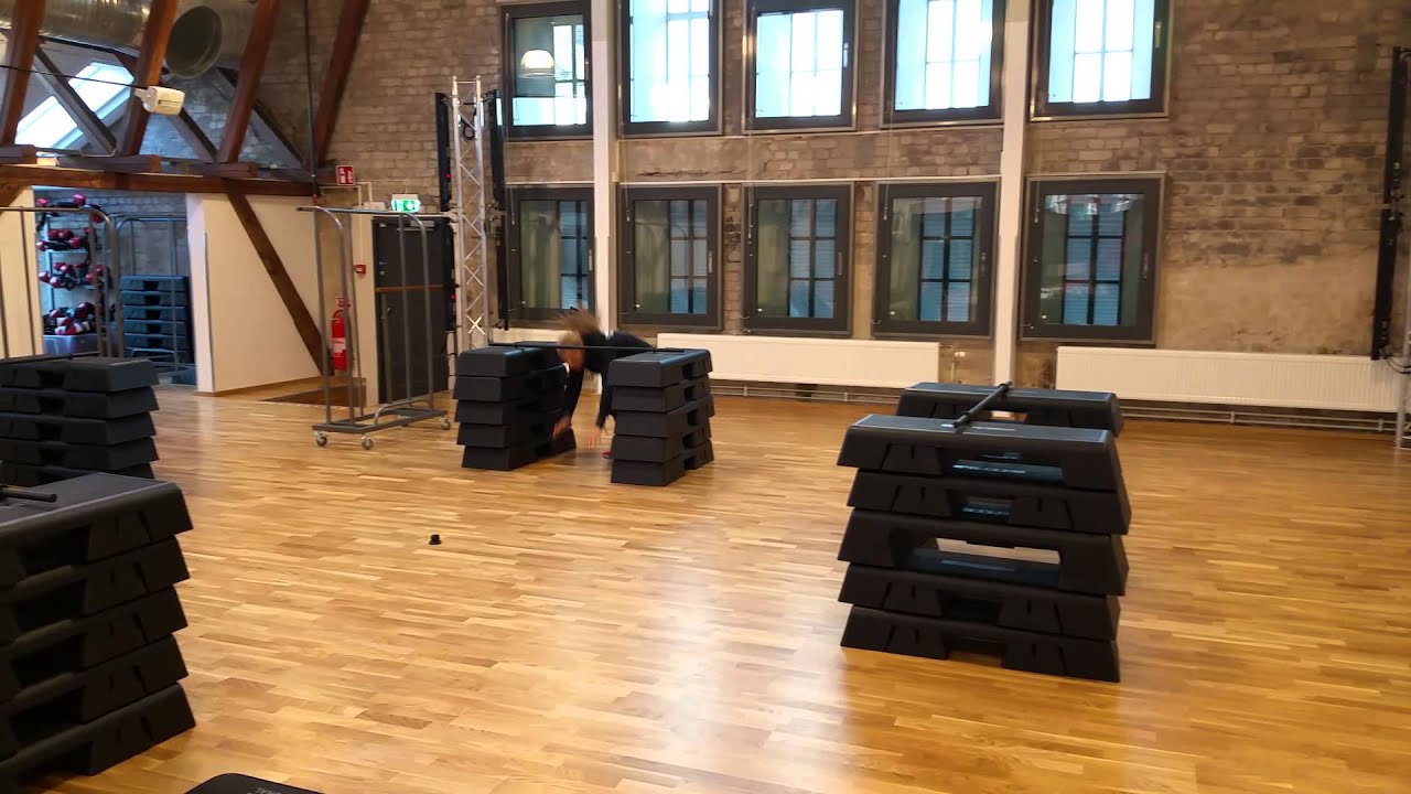 Harres test damer - YouTube