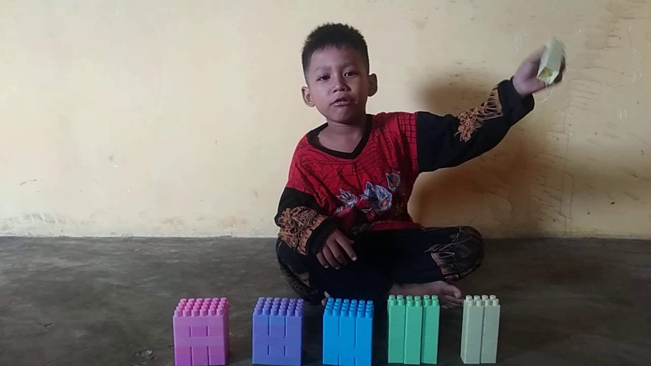 Mengenal warna..bermain warna yang menyenangkan - YouTube