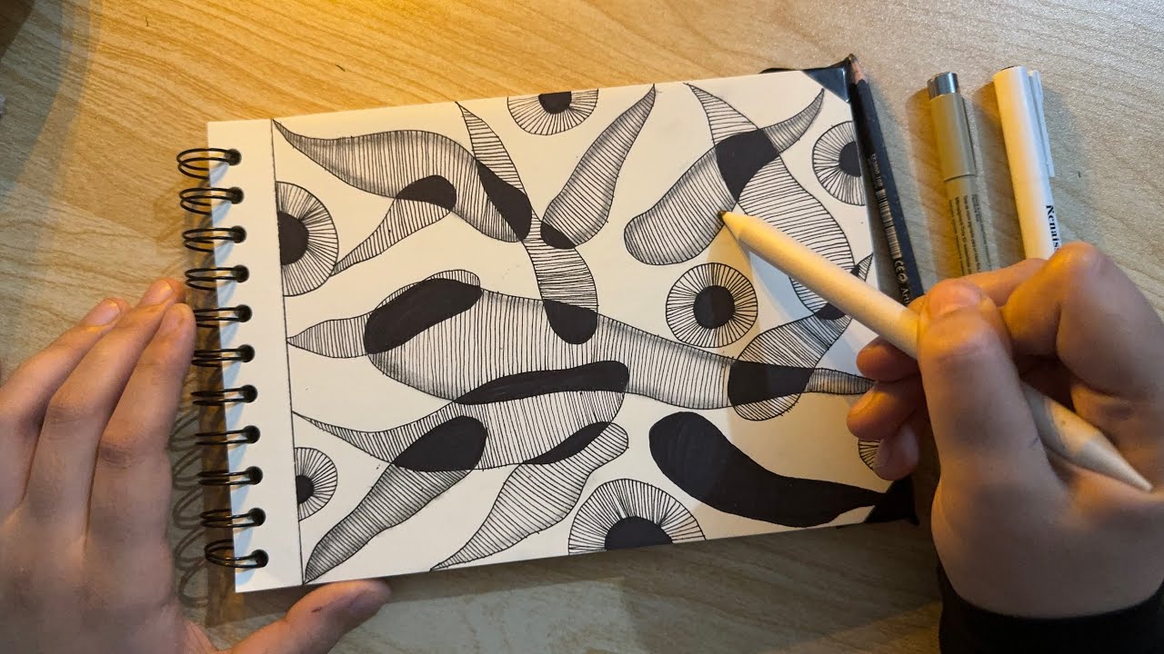 Easy Doodle Tutorial 😻 | Day 2 | Doodle with Nadia - YouTube