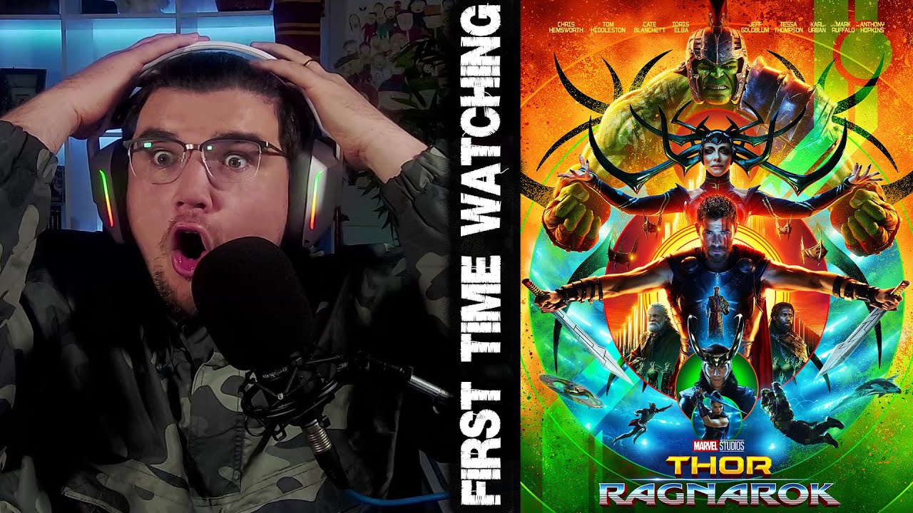 FIRST TIME WATCHING Thor: Ragnarok Movie Reaction - YouTube