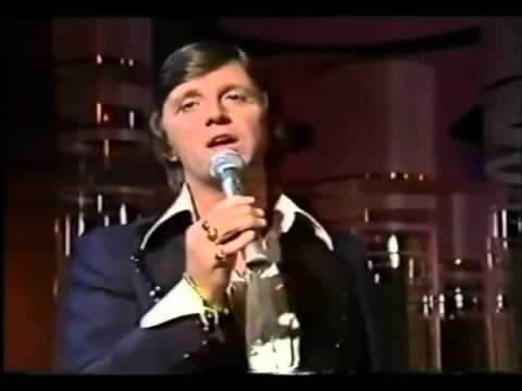 Paul Stevens on the Ronnie Corbett Show - YouTube