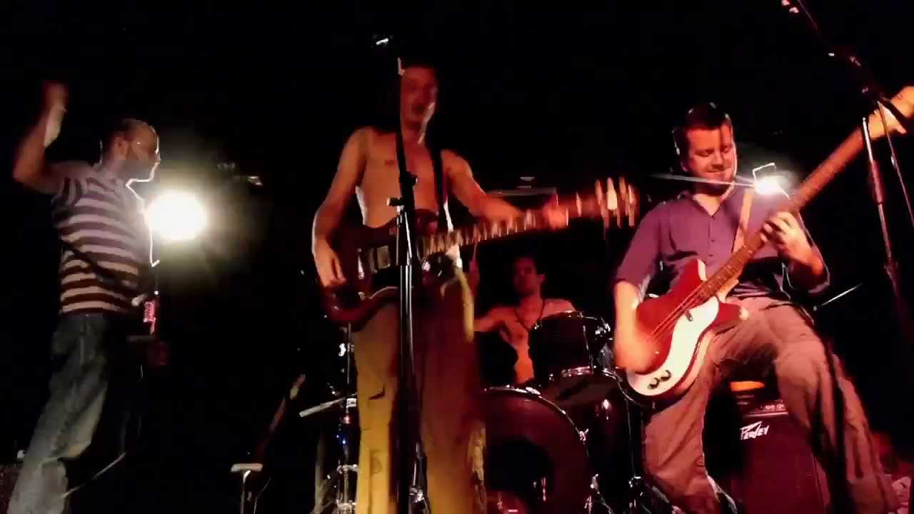 1=0 : Forteresse - YouTube